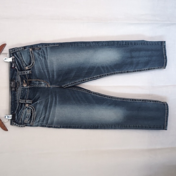 Silver Jeans | Jeans | Silver Jean Co Tuesday Style Capris Size 3 ...